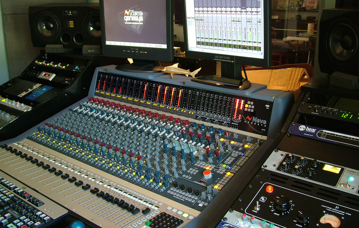 A Legendary Neve Genesys Console Begins a New Life at Japanski Studio ...