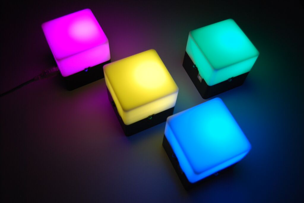 Percussa pushes wireless connectivity of AudioCubes instrument to the next level - Gearjunkies ...