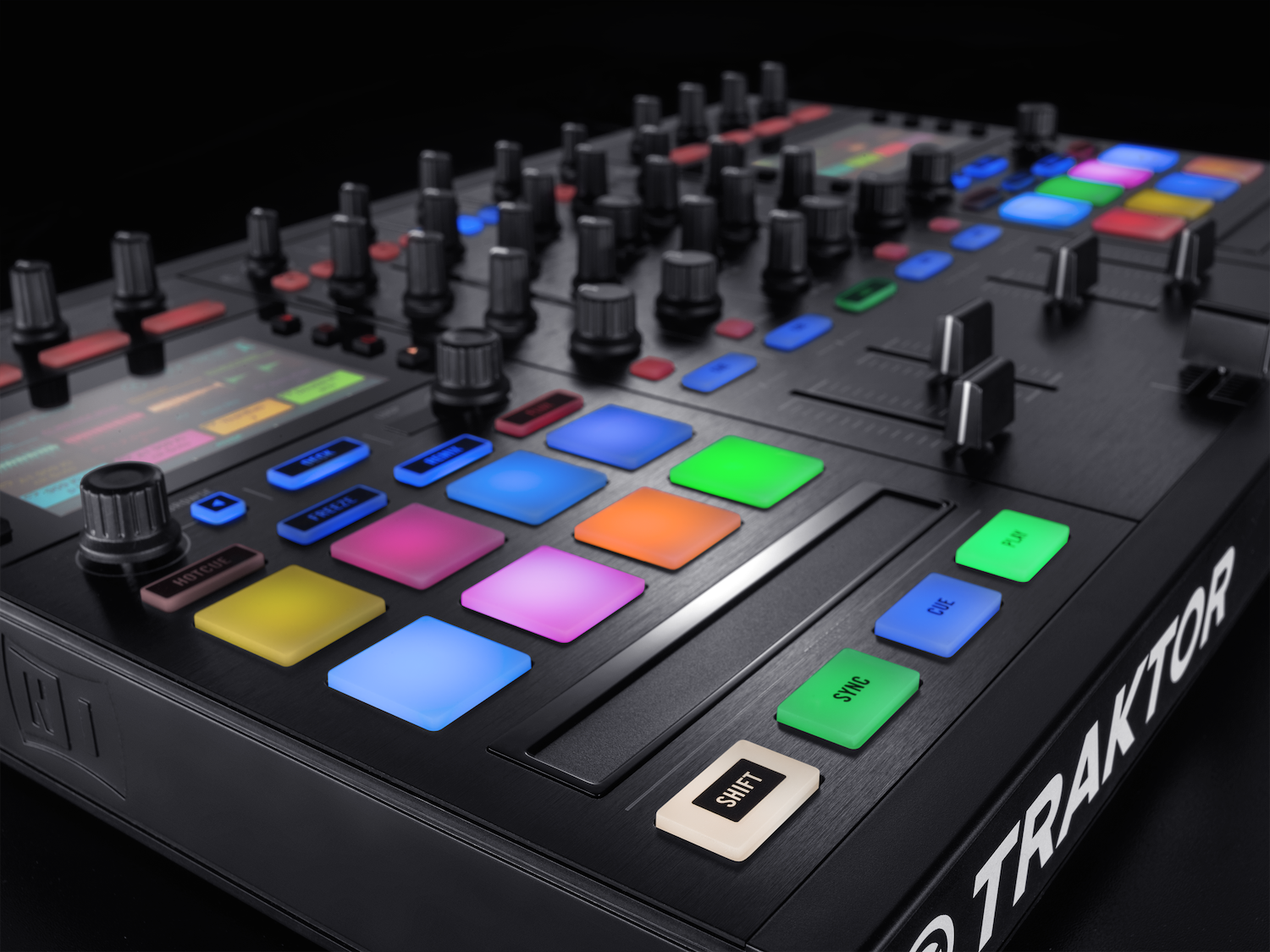 Native Instruments announces TRAKTOR KONTROL S5 compact all-in-one DJ ...