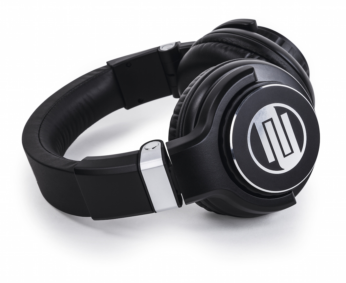 Reloop announces RHP-15 DJ headphone - Gearjunkies - Music tech news ...