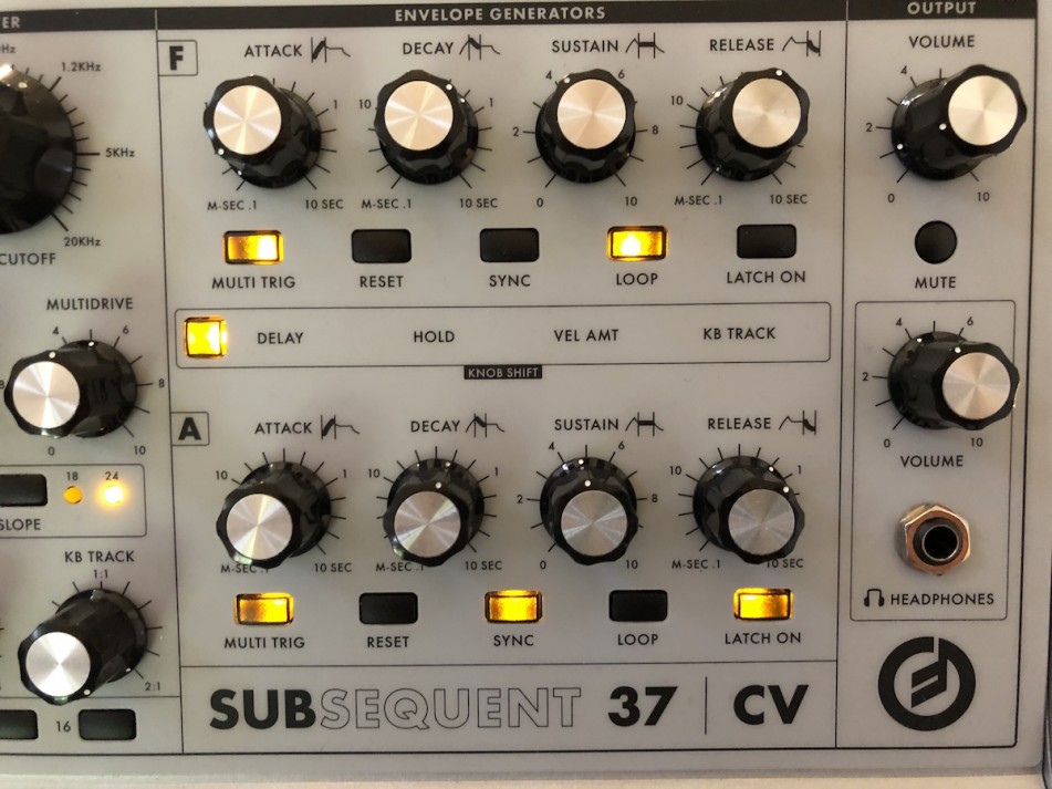 Moog Subsequent 37 CV monophonic analog synthesizer - Gearjunkies ...