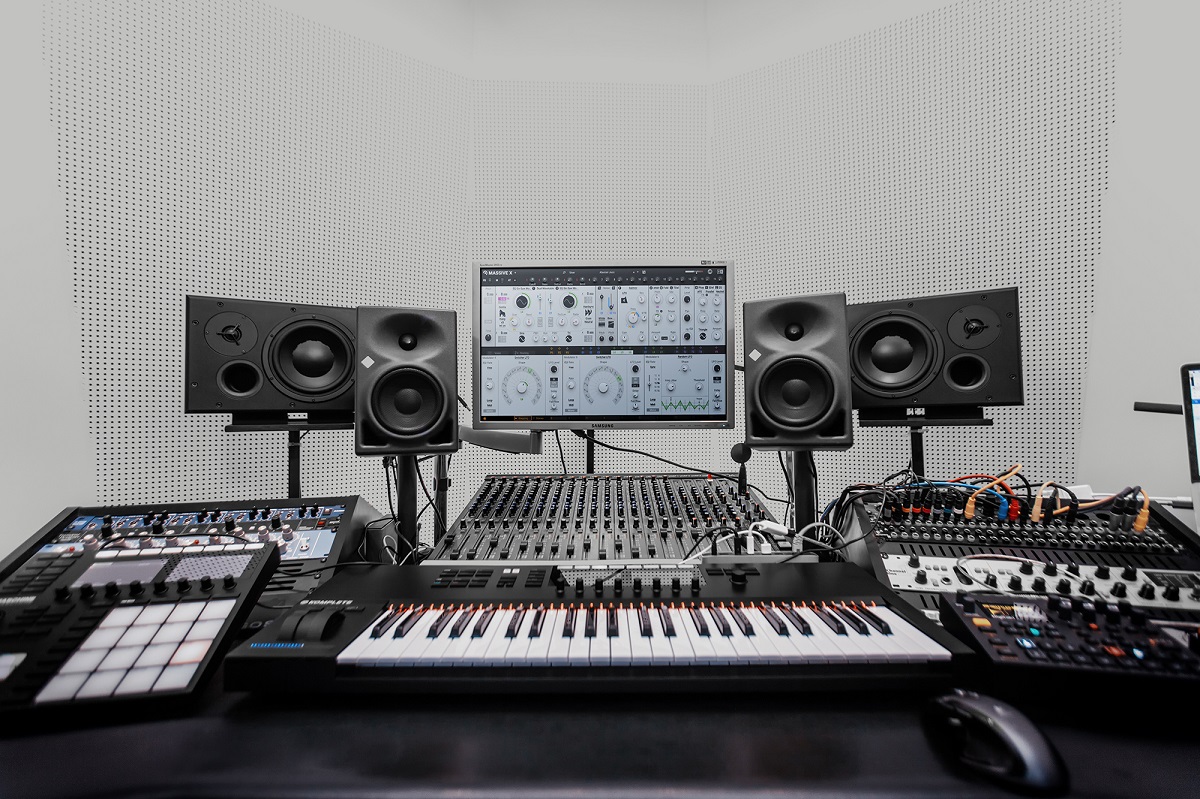 Native Instruments releases MASSIVE X software wavetable synthesizer ...